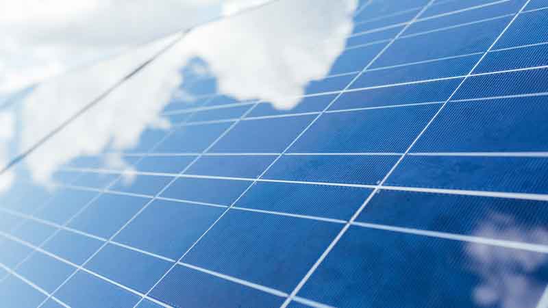 Messukeskus Helsinki counts on solar energy – hall roofs covered with solar panels in summer ...