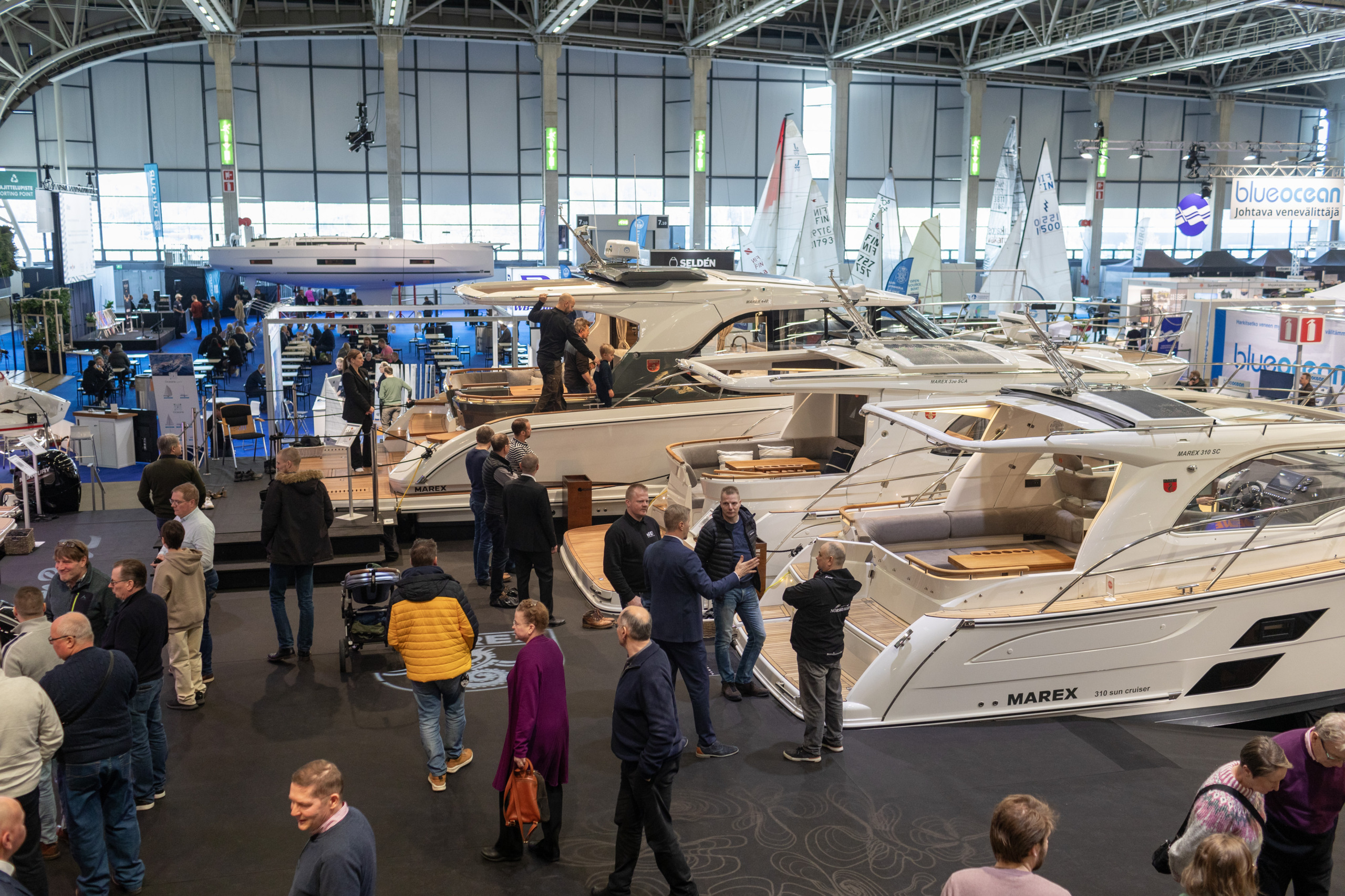 Vene 25 Båt -messuilla yli 400 venettä - Messukeskus