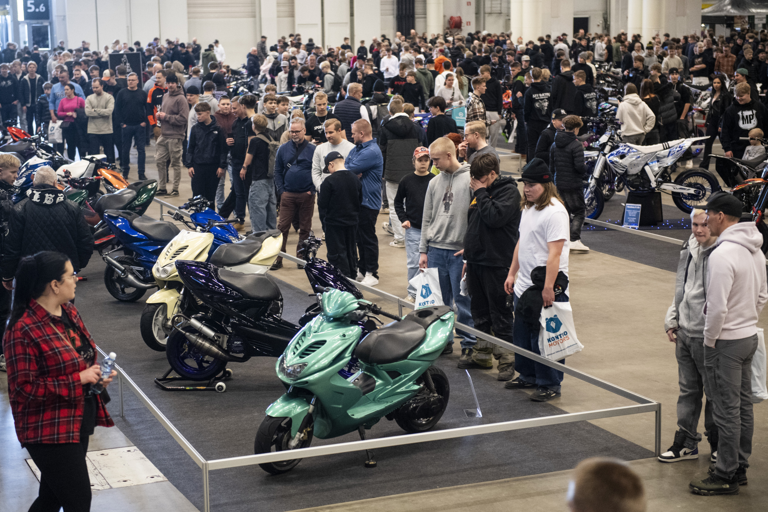 Petrol Circus Custom Bike voittajat ja MP Jonnela voittaja - Messukeskus