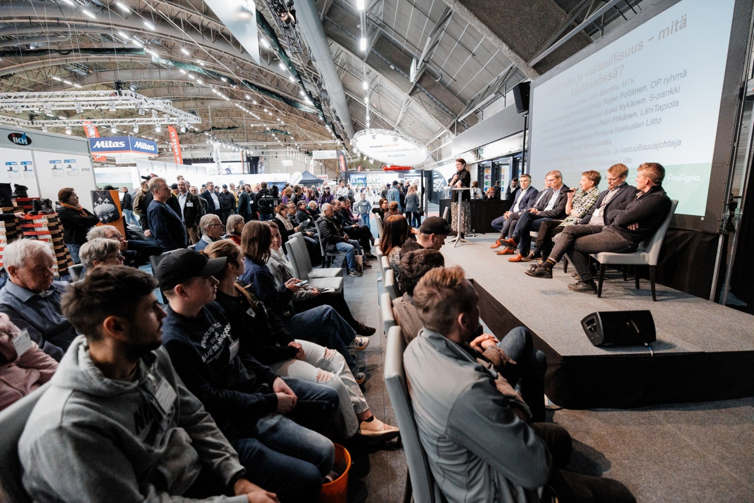 KoneAgria 2025 tarjoaa ratkaisuja ja uusia näkökulmia viljelijöille - Messukeskus